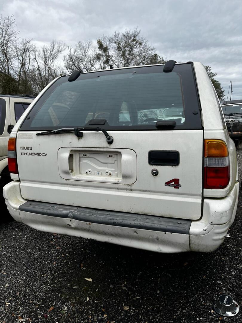 1999 ISUZU RODEO | M&D Salvage Yard and U Pull Here